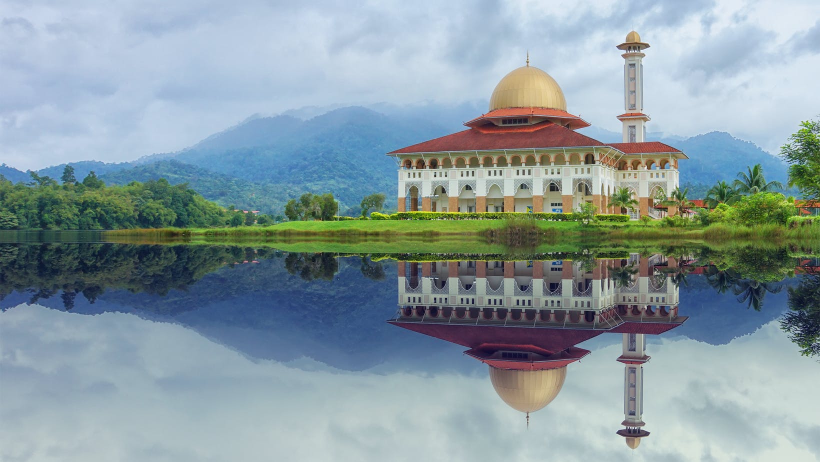 The Most Beautiful Mosques in the World - Travel Tweaks