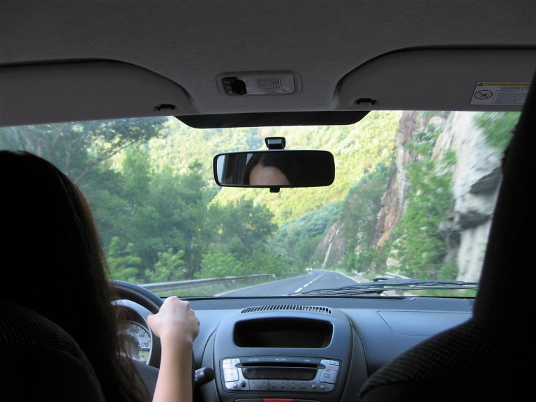 Travel Tips: How to Survive a Long Haul Road Trip - Traveltweaks