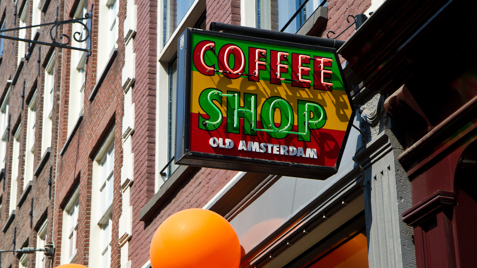 Amsterdam’s Iconic Cannabis Scene: A Handy Guide