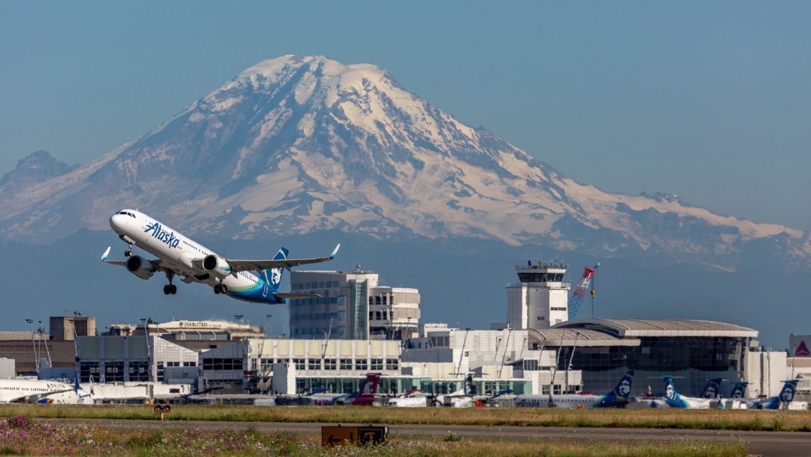 Affordable and Easy Long-Term Parking at SeaTac - Travel Tweaks