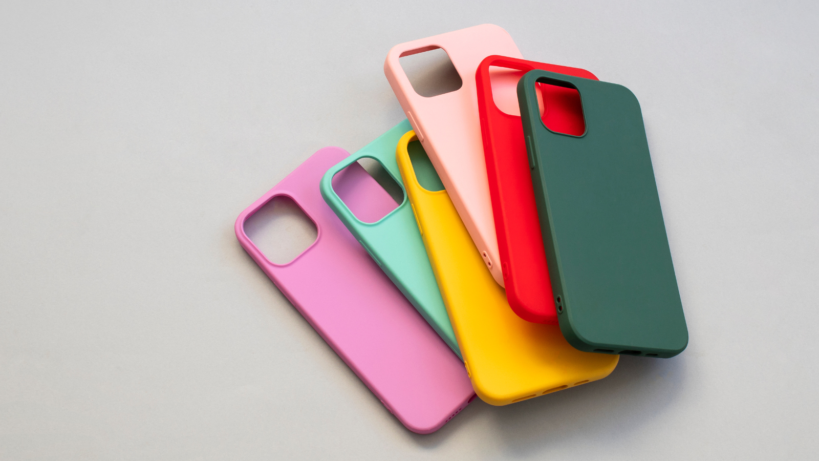 Choosing Travel-Friendly iPhone Cases for Durability and Convenience ...